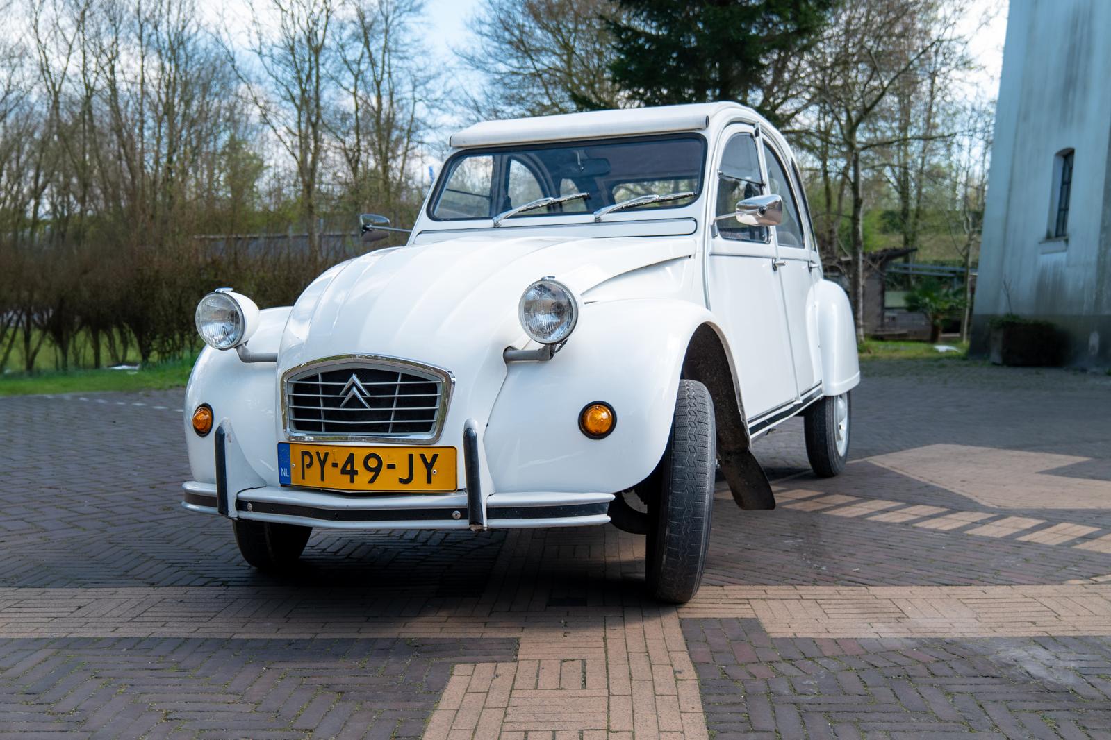 Citroën 2CV6 (1970–1990): History, Engineering and Evolution of the ...